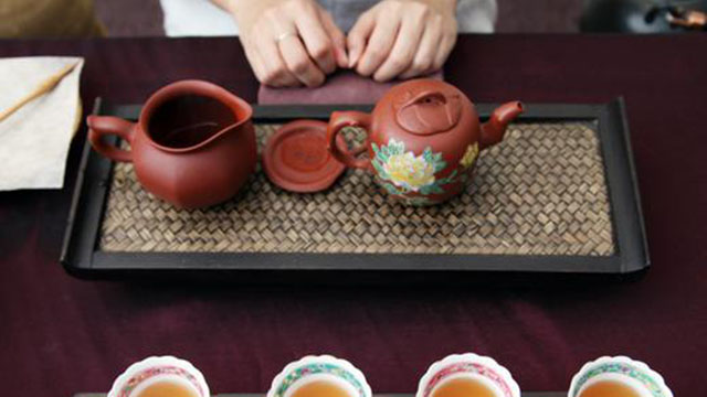 茶色南洋 Of Tea, Of Nanyang | Purple Cane