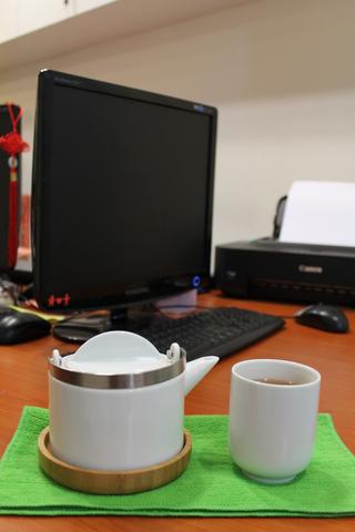 IT上班族喝茶記 The Ties Between An IT Programmer And Tea - Purple Cane